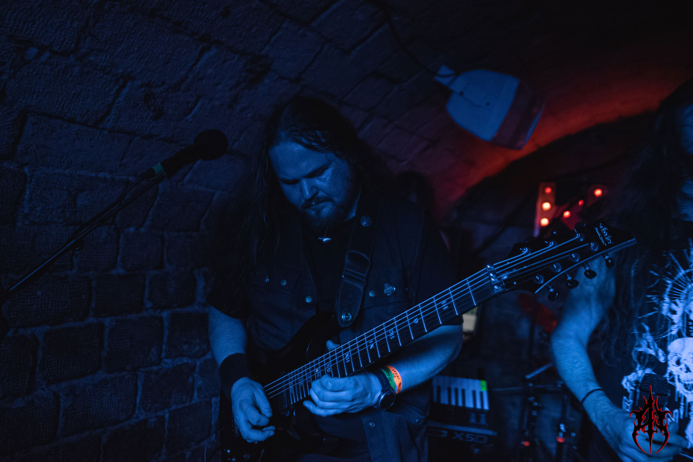 Slow-Fall-100 – Acta Infernalis